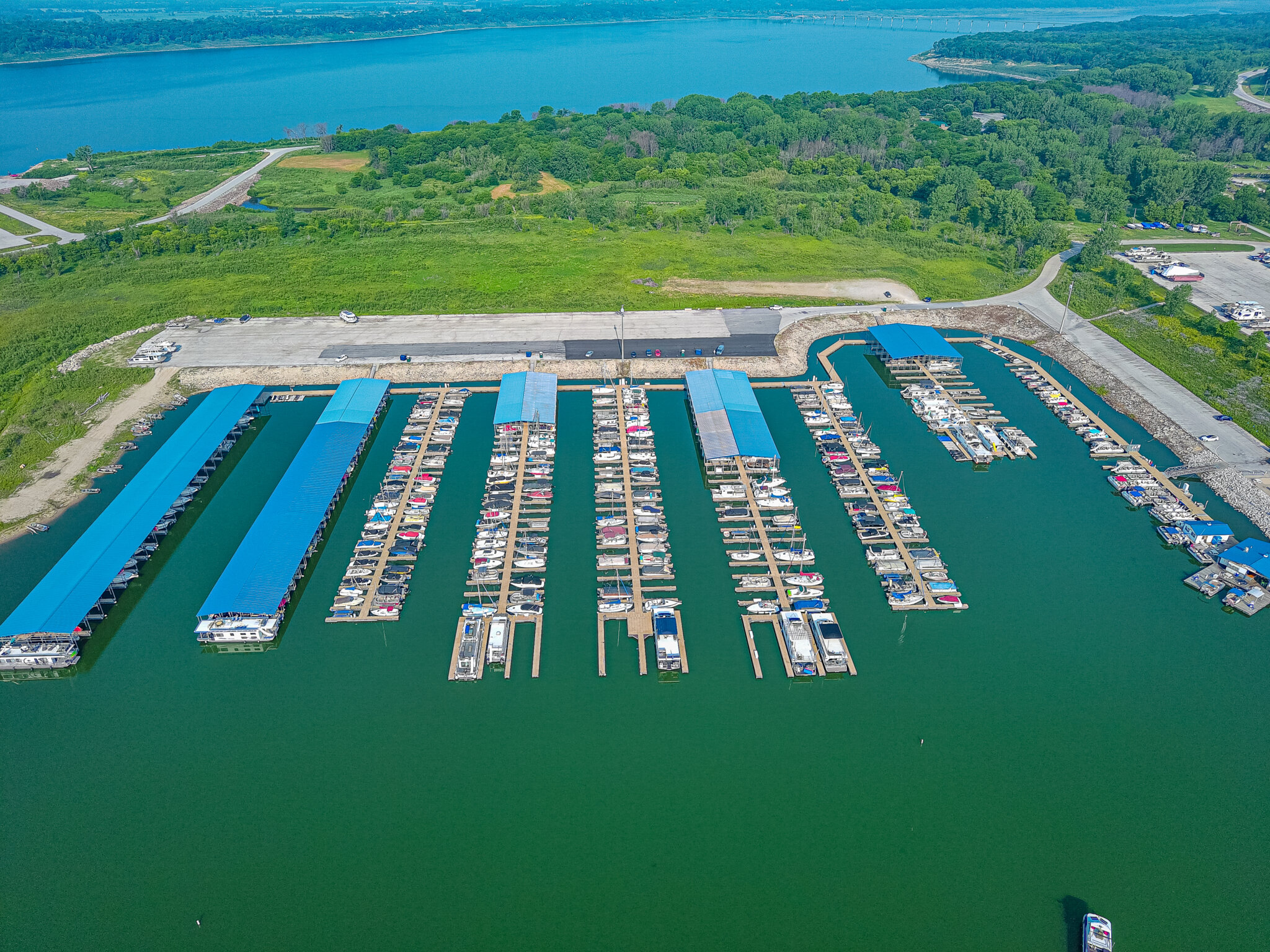 Slips, Boat Slips, Transient Slips, Covered Slips | Saylorville Lake Marina